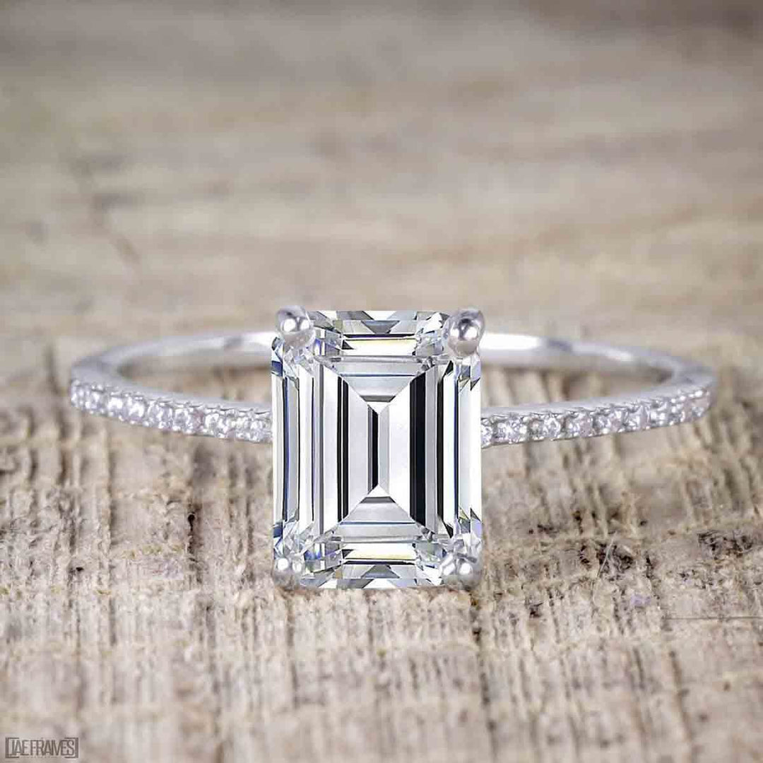 1.25 carat emerald cut diamond ring store
